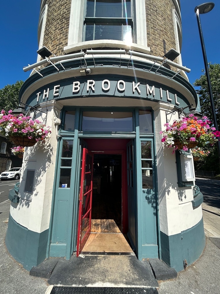 The Brookmill - グリニッジ