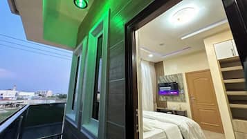 Apartamento Deluxe, varanda, Vista para a cidade | Varanda