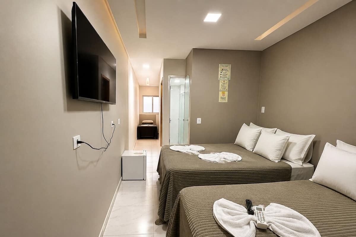 Quarto Quádruplo | Wi-fi grátis, roupa de cama fornecida