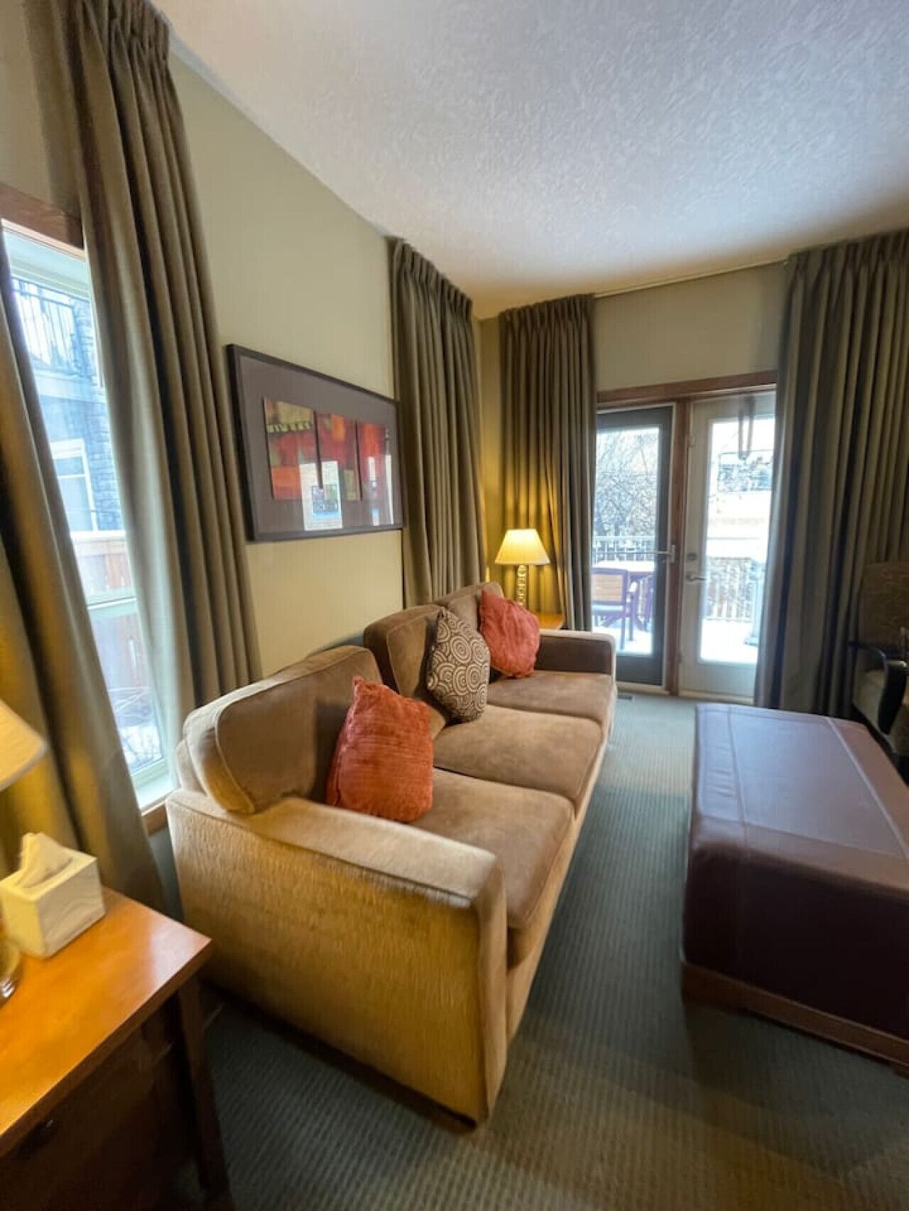 Dog Friendly 2 Bedroom At Fire Mountain Lodge - Canmore