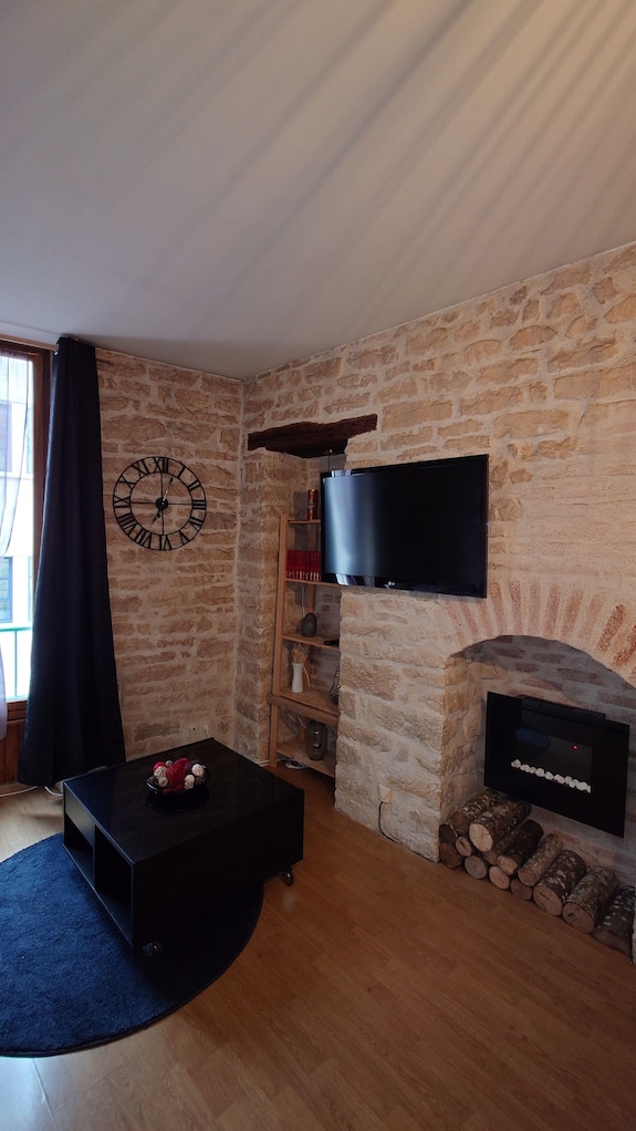 T2 Cosy & Renovated 2 Min From Train Station / Downtown Dijon - Dijon