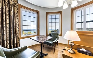 Quarto Twin de Luxo, varanda | Sala de estar