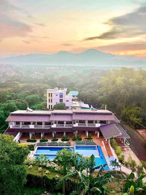 Dmc Condotel - Puerto Princesa