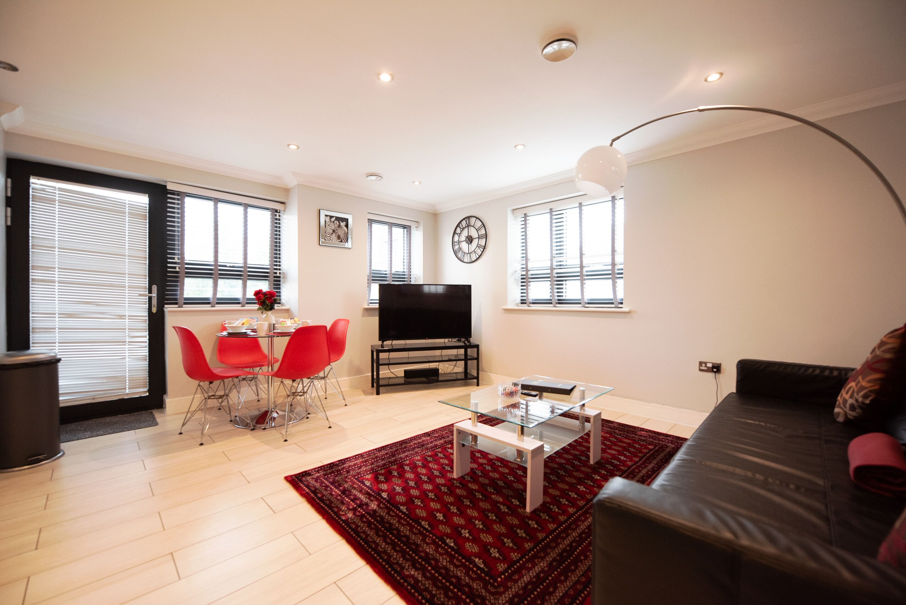 Malthouse Court - Premium 2-twin Beds, 2-bath - Reading