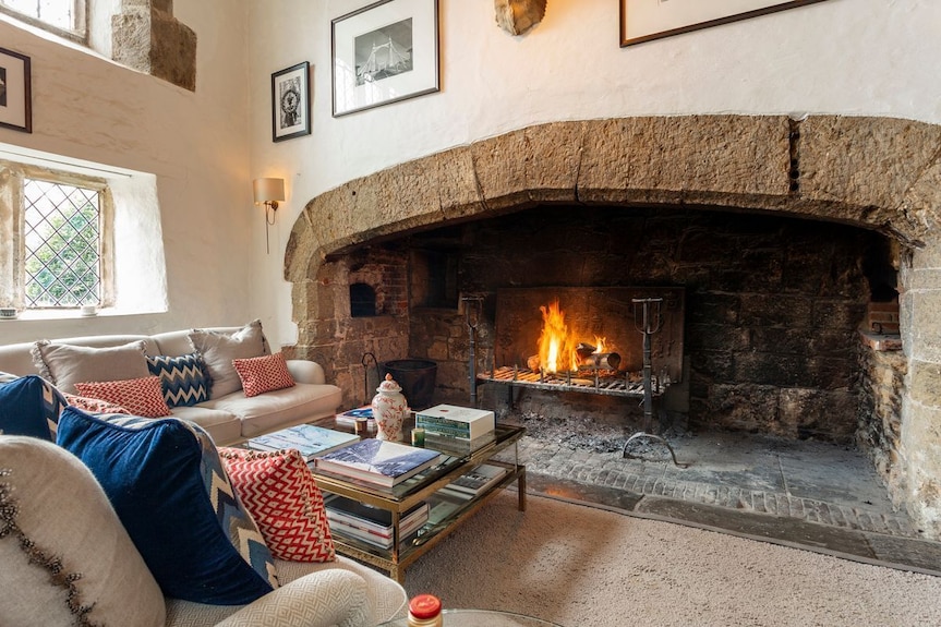 Elizabethan Manor - Seven Bedroom Villa, Sleeps 14 - アランデル