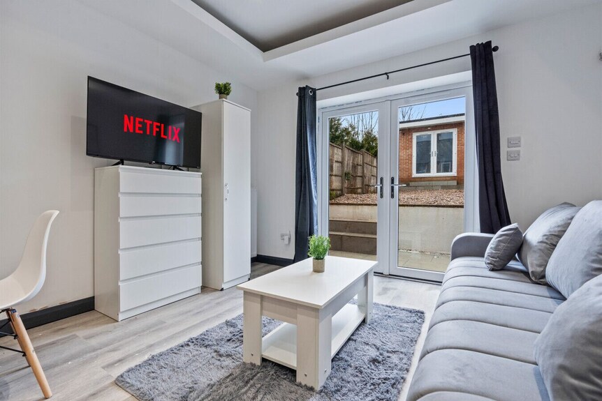 5 Bedroom 3 Bathroom House Free Parking Wifi - Oxfordshire