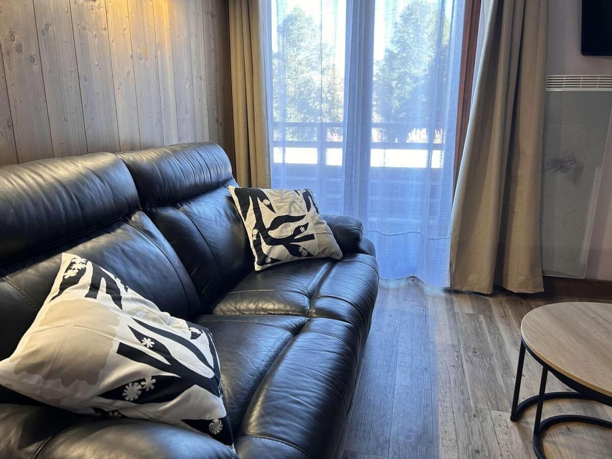 À 10m Des Pistes De Ski, Rez-de-chaussée, Piscine, Sauna, Balcon, Casier à Ski, 41m², Risoul - Risoul