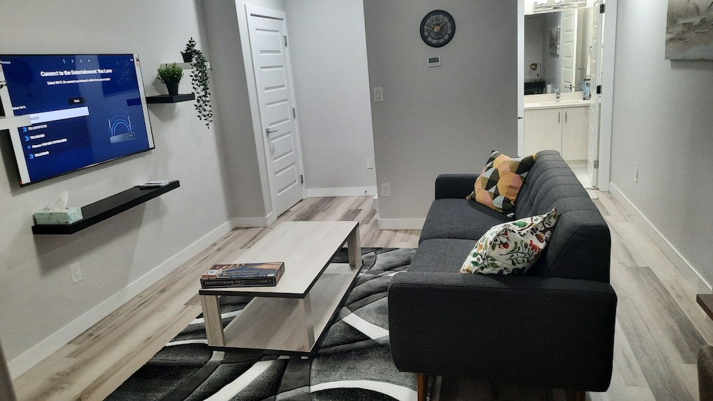 Cozy Basement Suite /15 Minutes Away From Edmonton International Airport - Alberta