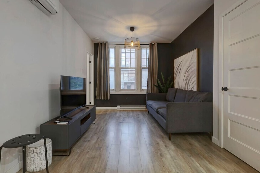 Elegant Living: 3-bedroom In Plateau Mtl - モントリオール
