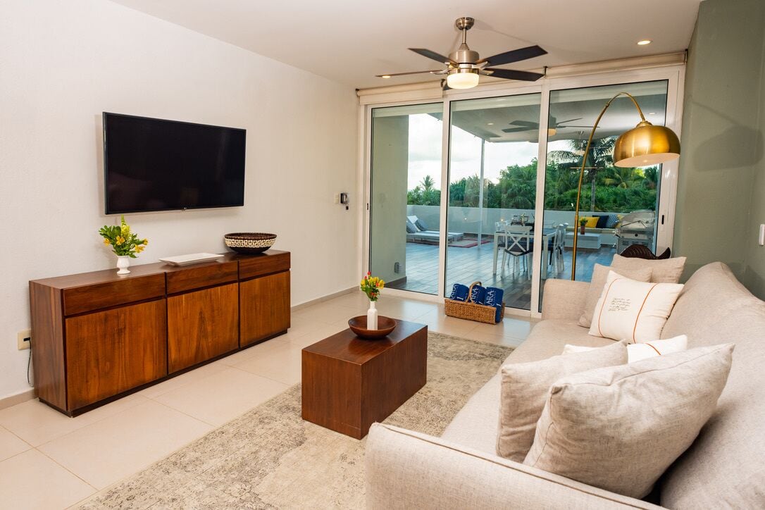 Beachfront W/huge Pool & Private Terrace L Bbq I Fast Wifi 2br - Isla Mujeres