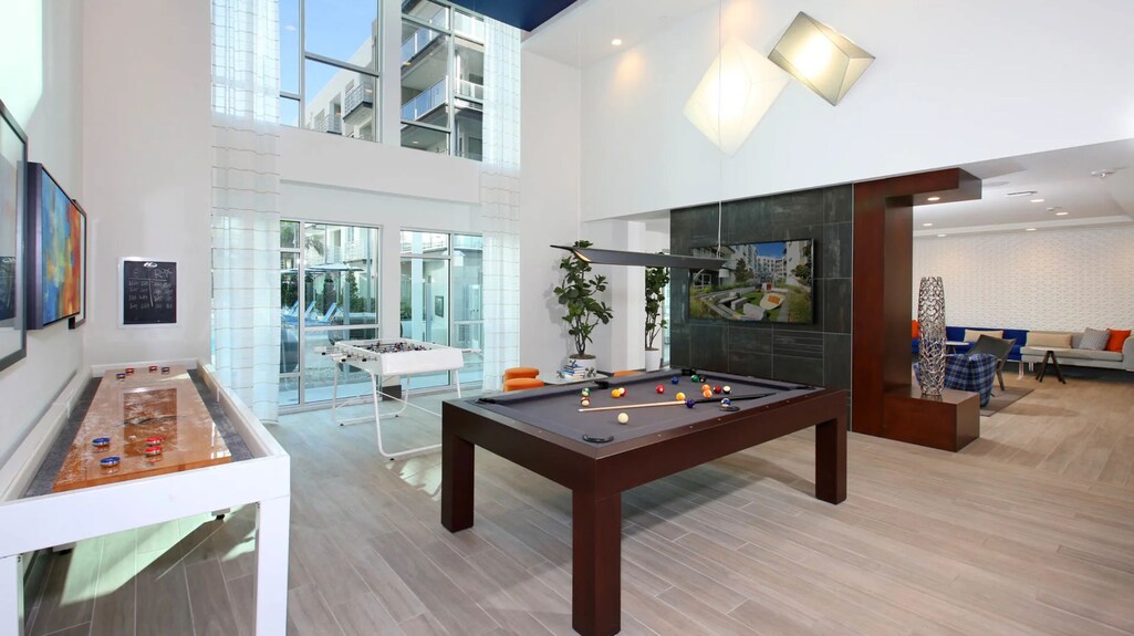 Dream Work Haven Full Gym Indoor + Outdoor Spaces Safe And Walkable Area - Los Angeles
