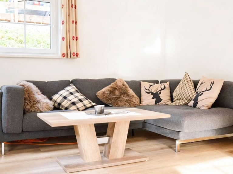 Schönes Bergchalet An Der Piste Mit Sauna - Bad Kleinkirchheim