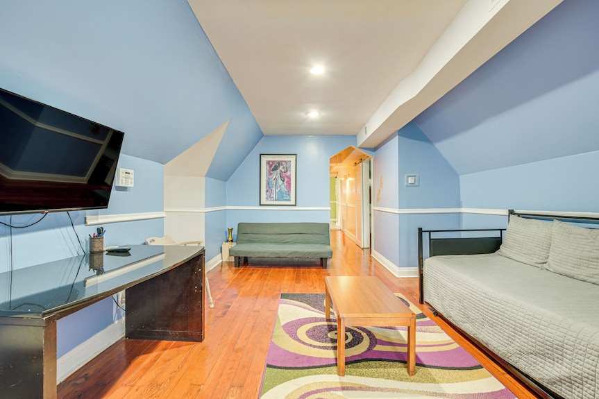 < 2 Mi To Uchicago: Apt Near Bus Stops! - Şikago, IL