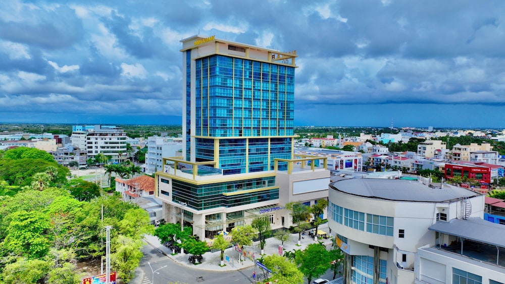 Cosmo Stars Hotel Bac Lieu - Soc Trang