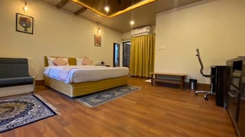 Casa de campo superior | 1 quarto, roupas de cama premium, camas Select Comfort, escrivaninha