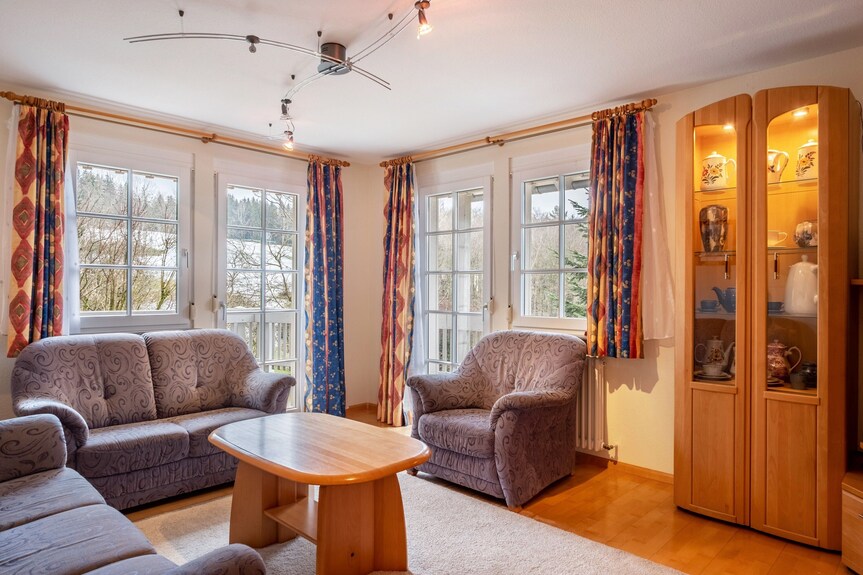 Apartment 'Schwarzwaldblick' With Mountain View, Shared Pool And Shared Garden - Oberwolfach