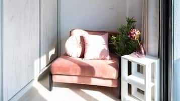 Estúdio, varanda, Vista para a cidade | Com decoração personalizada