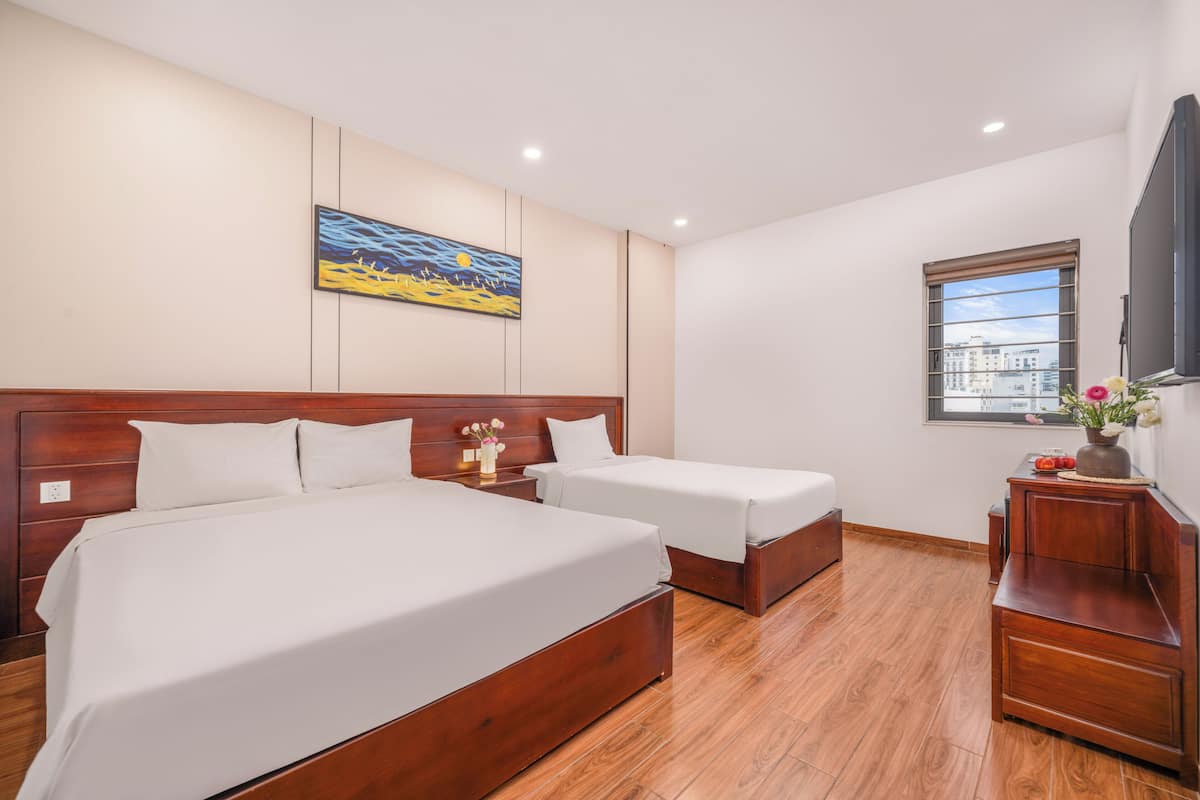 Quarto Triplo Familiar | Vista para a cidade