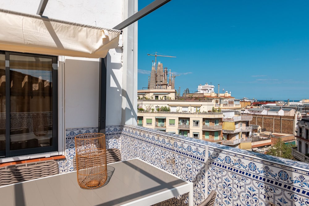 Sagrada Familia Apartment By Olala Homes - Costa Brava