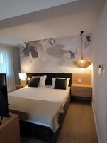 Escrivaninha, quartos à prova de som