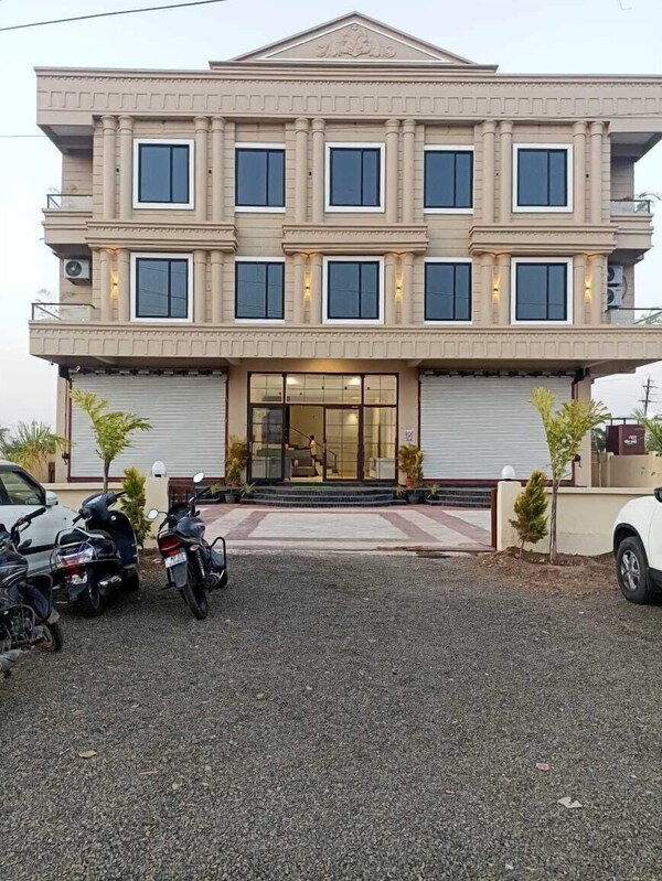 Hotel Prakhyat - Maheshwar