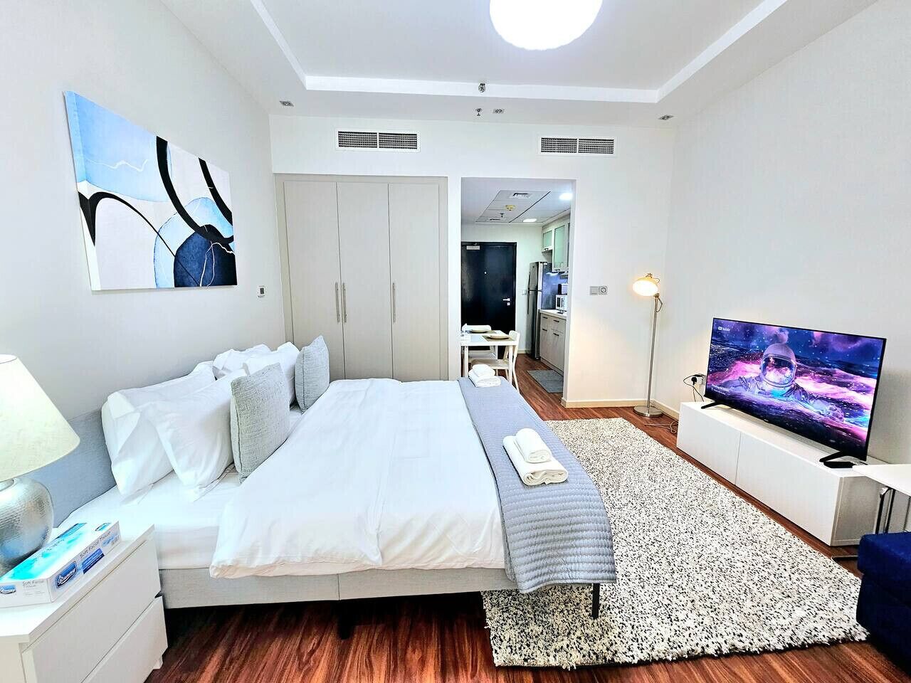 Sunrise Homes - A Modern Apartment  Nearby Beach - Dubai Marina