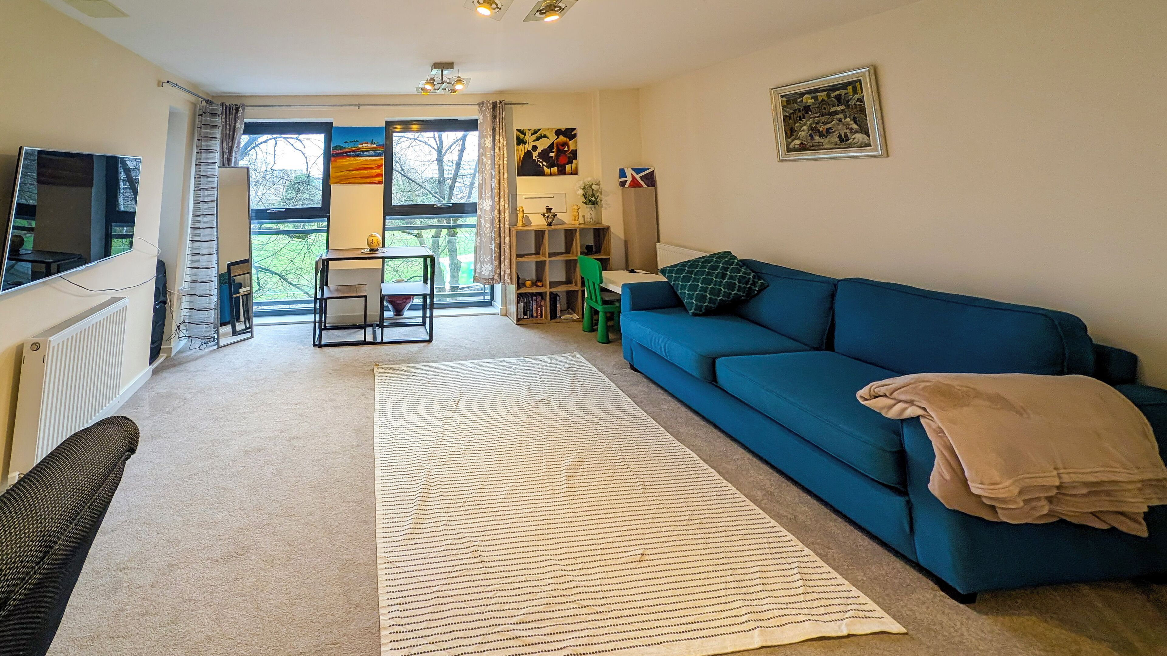 Modern - 1 Bed Flat In Bracknell - Near Airport - Bracknell