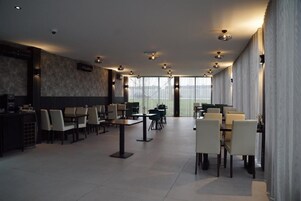 Zona de pequenos-almoços