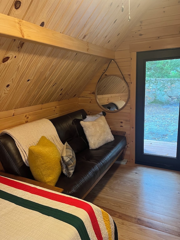 Charming 4-bedroom House With A Tiny Cabin In The Heart Of Chester County - Kennett Square, PA