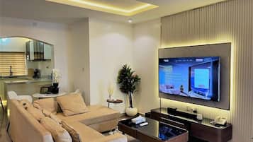 Apartamento Familiar, varanda, Vista para a cidade | Sala de estar