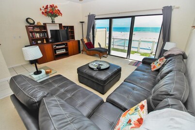 Oceanside Village D2