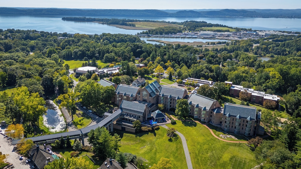 Windrose On Hudson - Nyack