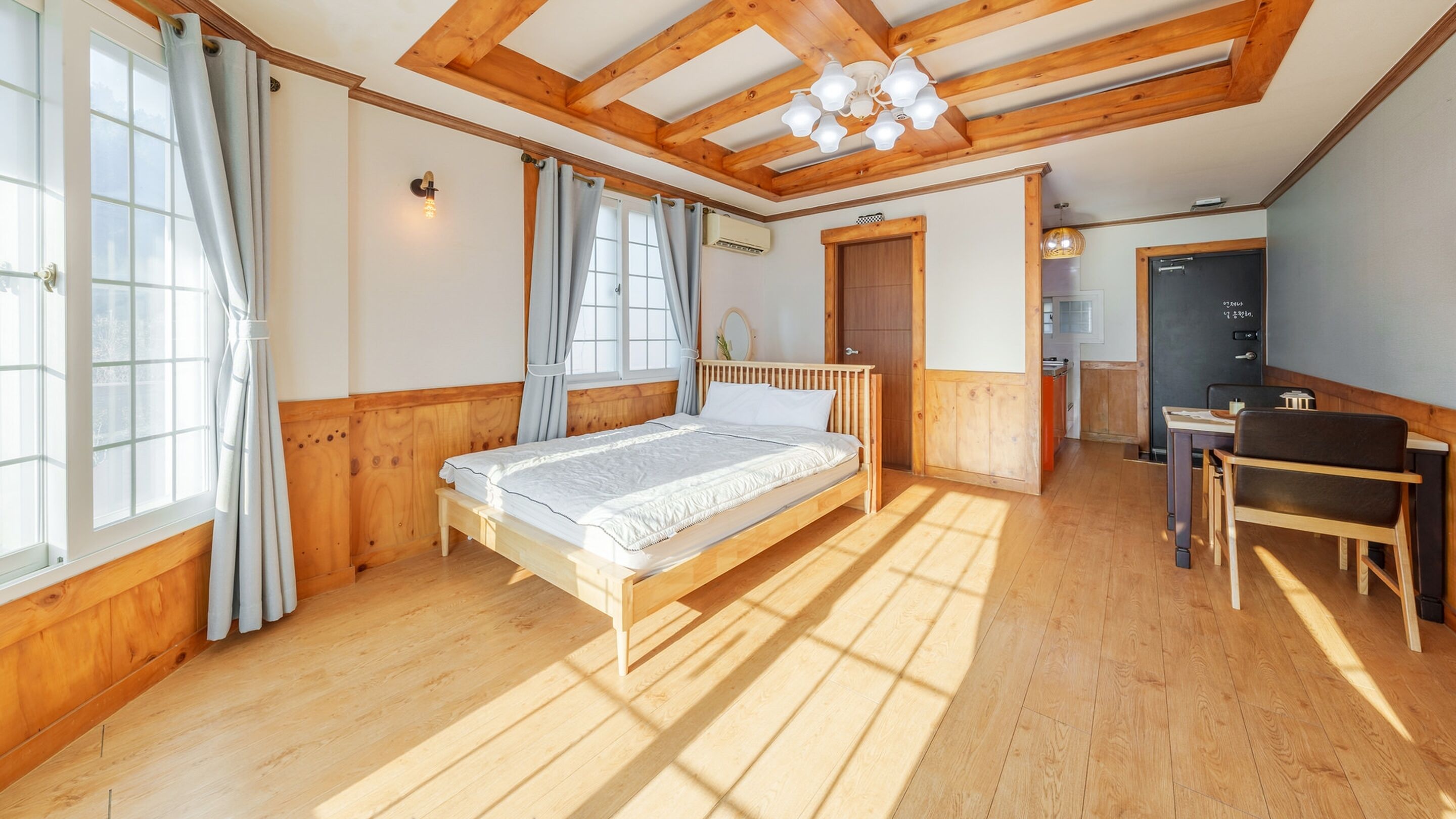 Quarto Básico, 1 quarto (room 201(Pet)) | 1 quarto, Wi-fi grátis 