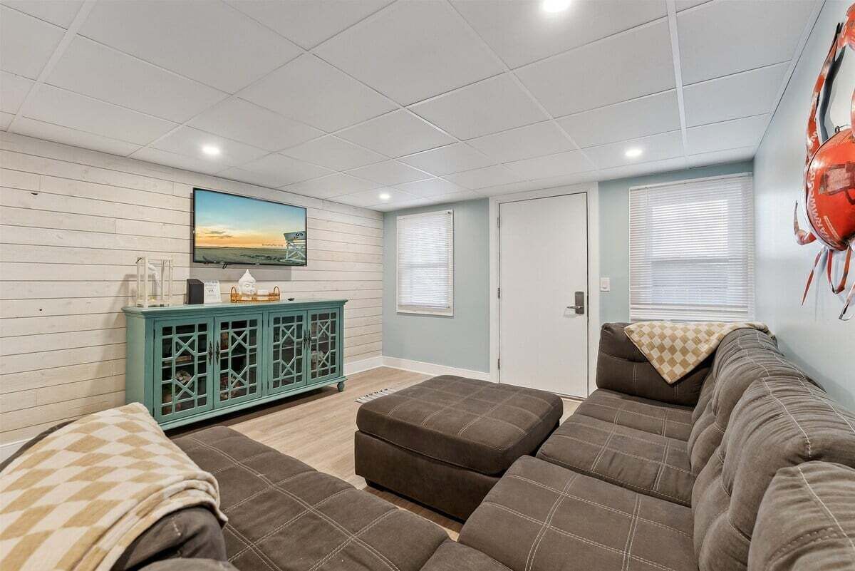 Ocean Breeze: Modern Condo With 2 Heated Pools - Stone Harbor, NJ