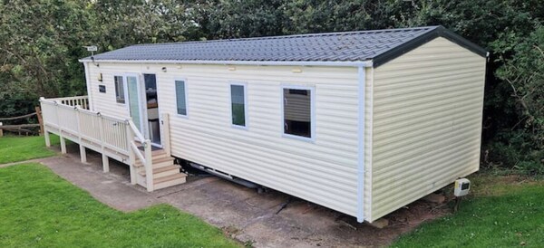 6 Berth, Hoburne Devon Bay - Newton Abbot