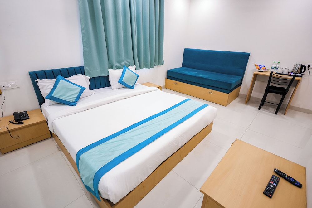 Hotel Konark Nest - Indore