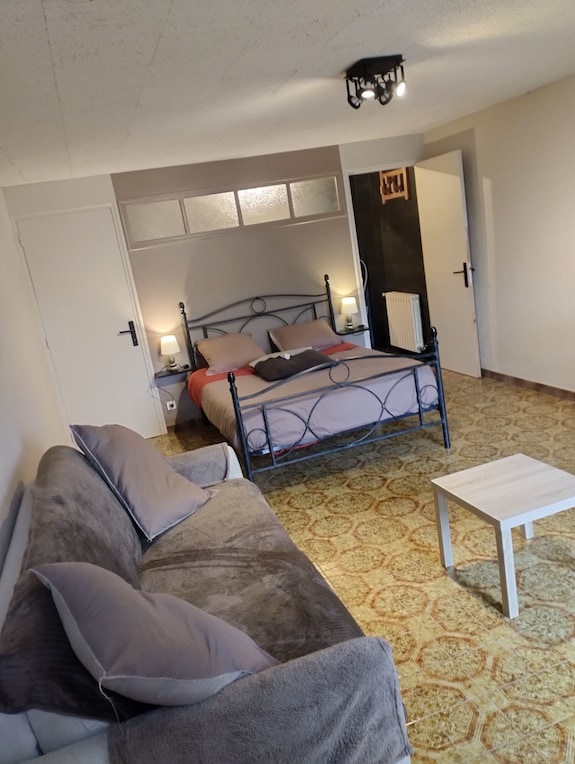 Studio De La Bastide D'aubusson \Nla Campagne A La Ville - Aubusson