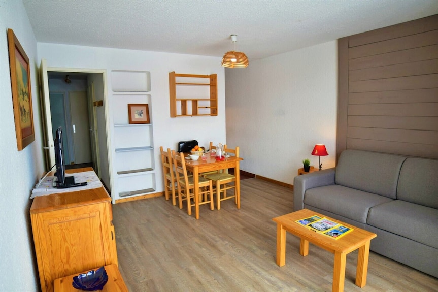 Charming Stay With Balcony - Les Deux Alpes