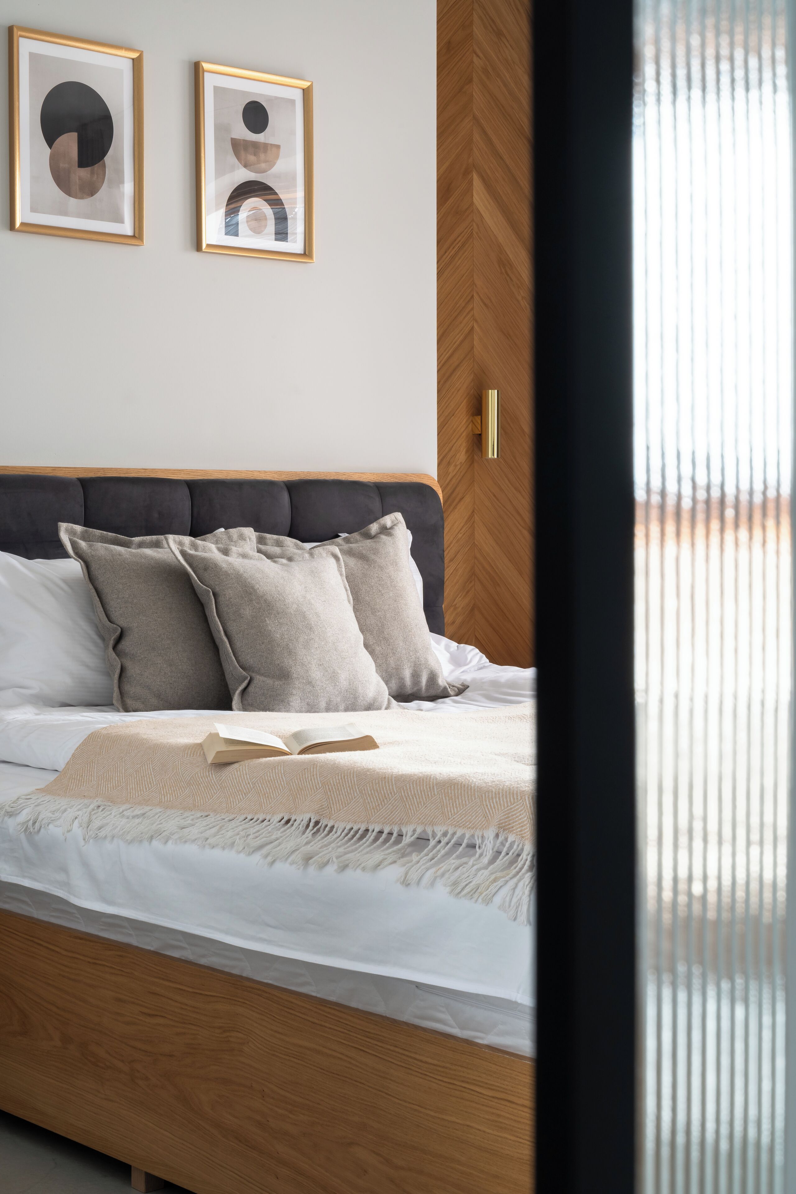 Apartamento superior, vista para a montanha | 1 quarto, quartos à prova de som, ferros/tábuas de passar roupa