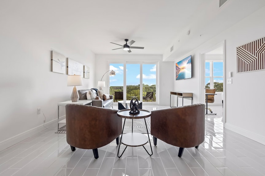 Luxury River Front Secluded Condo W Resort Amenities - 코코아