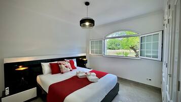 3 quartos, roupa de cama fornecida