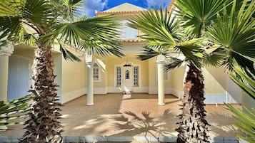 Pormenores do exterior