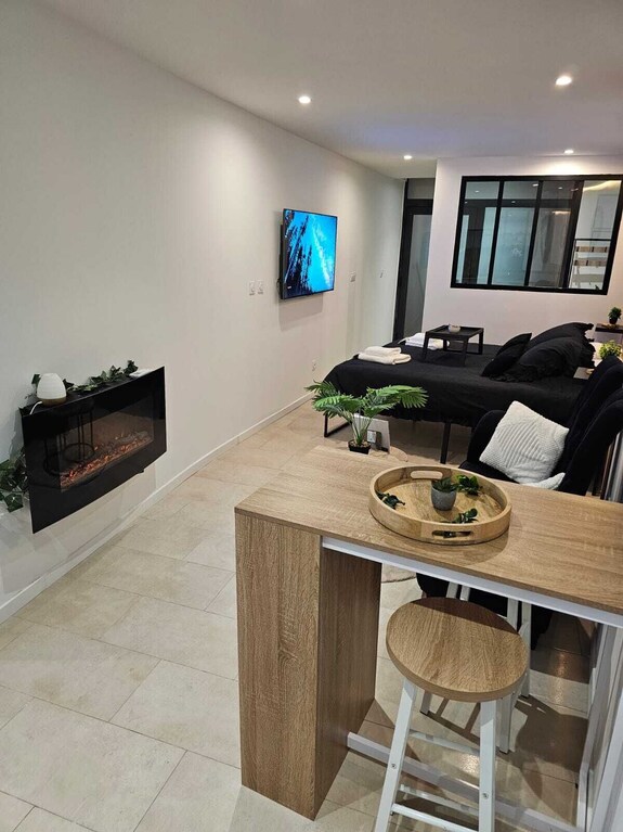 Appartement Spa - W & M Suite - Lac du Salagou