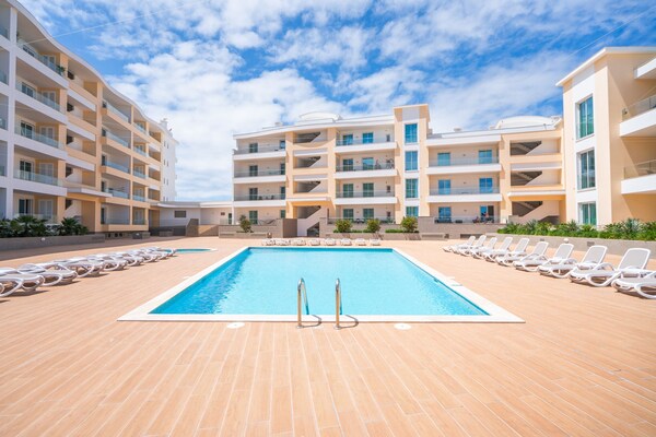 Lagos Marina View 4 With Pool By Homing - Lagos