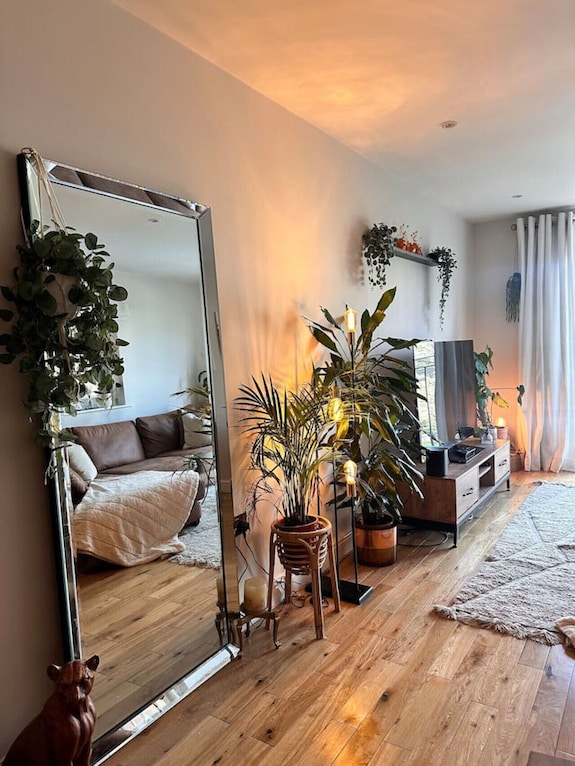 2 Bed/ 2 Bath Apartment In Roundhay - Leeds