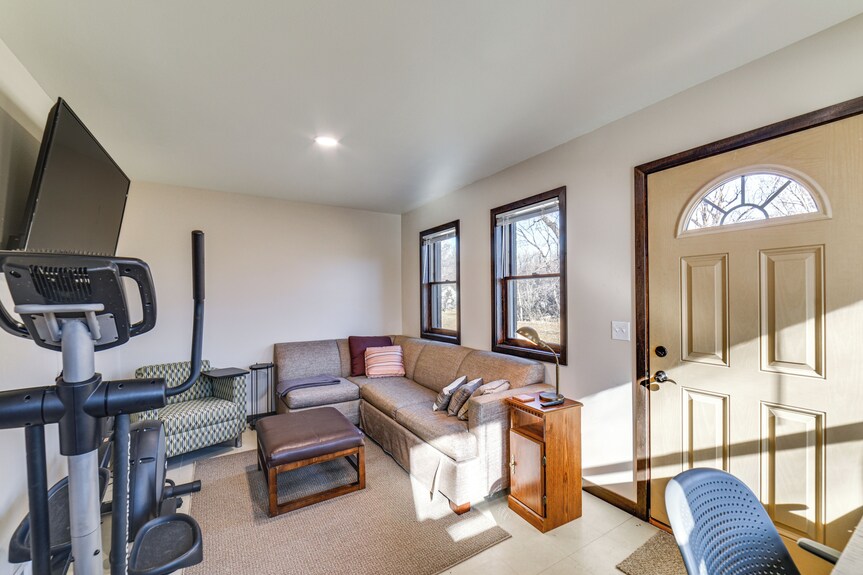 Covered Porch & Grill: 1-acre Property In Bristow! - Nebraska