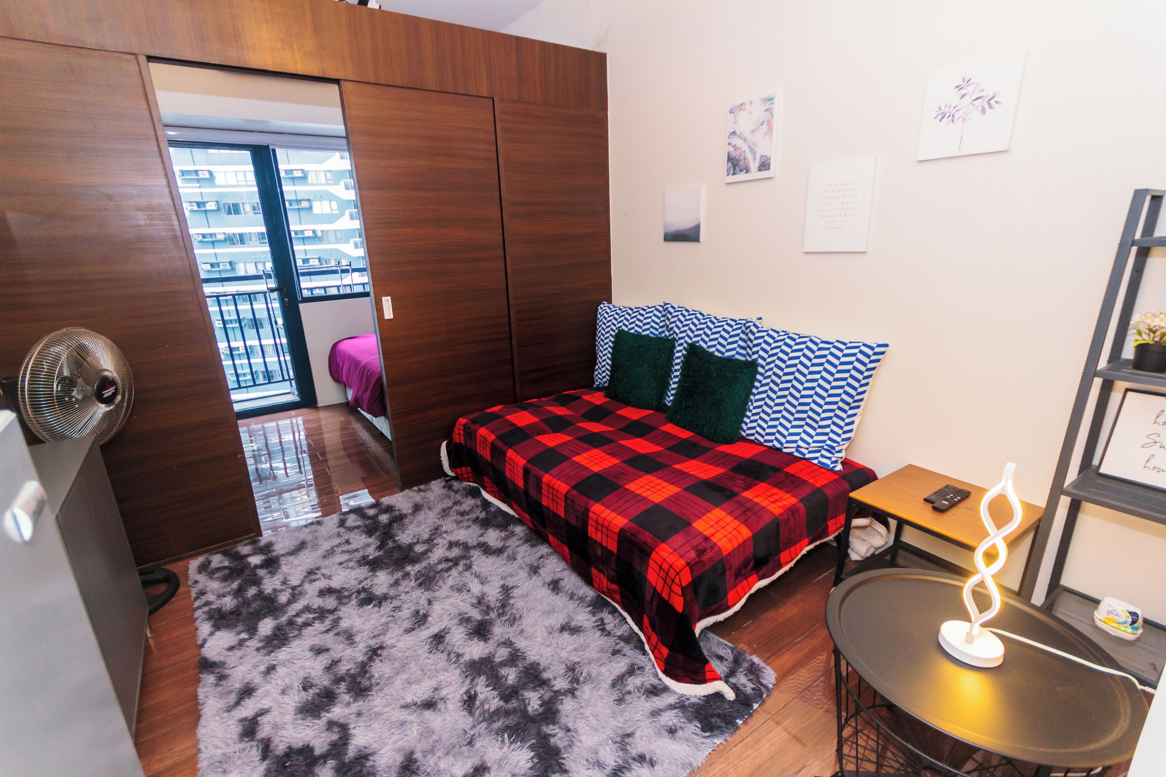 Dream Den: Comfy Beds Good Vibes Makati Gym Swim - Metro Manila