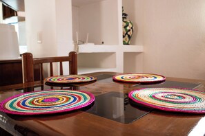 Apartamento Deluxe | 1 quarto, cofre no quarto, Wi-fi grátis 