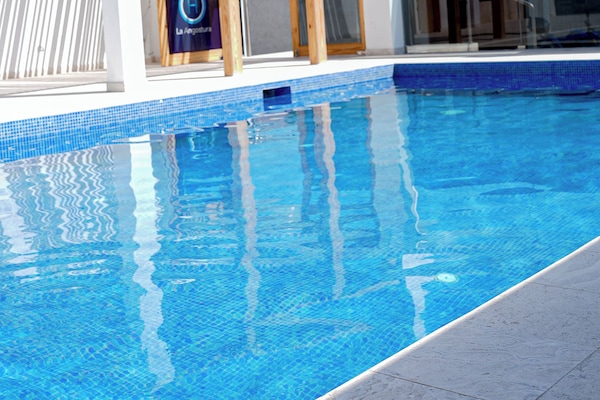 Piscina externa