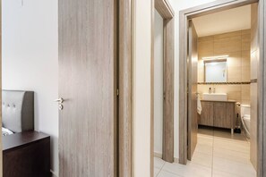 Apartamento, 3 quartos, acessível, para fumantes | Banheiro
